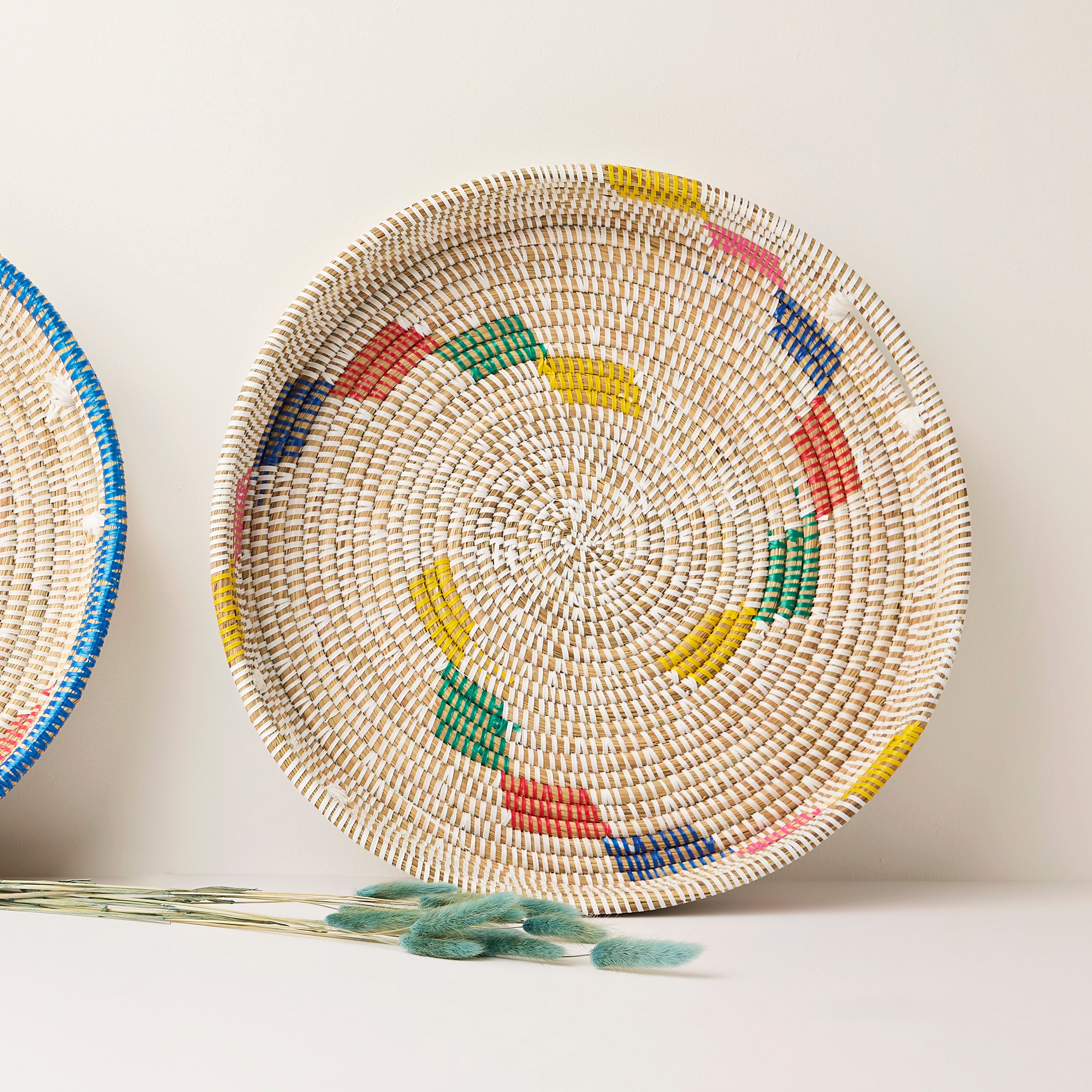 Oulimata Woven Tray – Handwoven African Serving Tray & Table